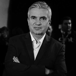 Marcio Luiz Simones Utsch | Modaes