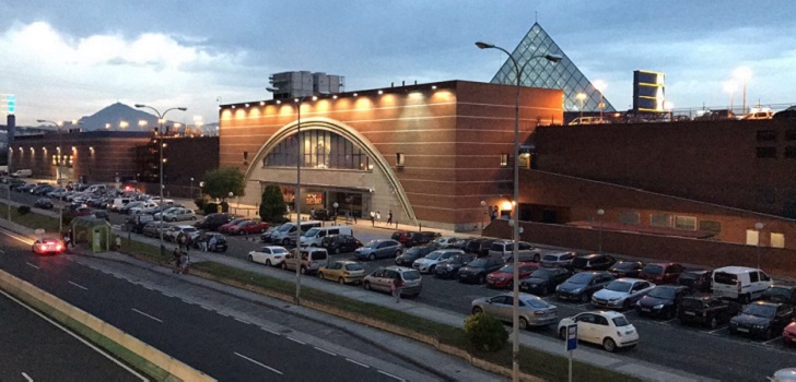 Max Center avanza en su remodelación: amplían Pull&Bear, Bershka y ...