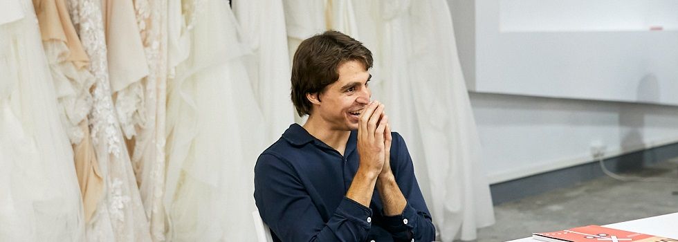 Alberto Palatchi: “La forma más rápida de crecer hoy en moda nupcial es ...