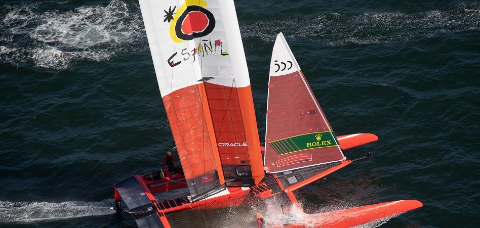 Camper despliega velas | Modaes