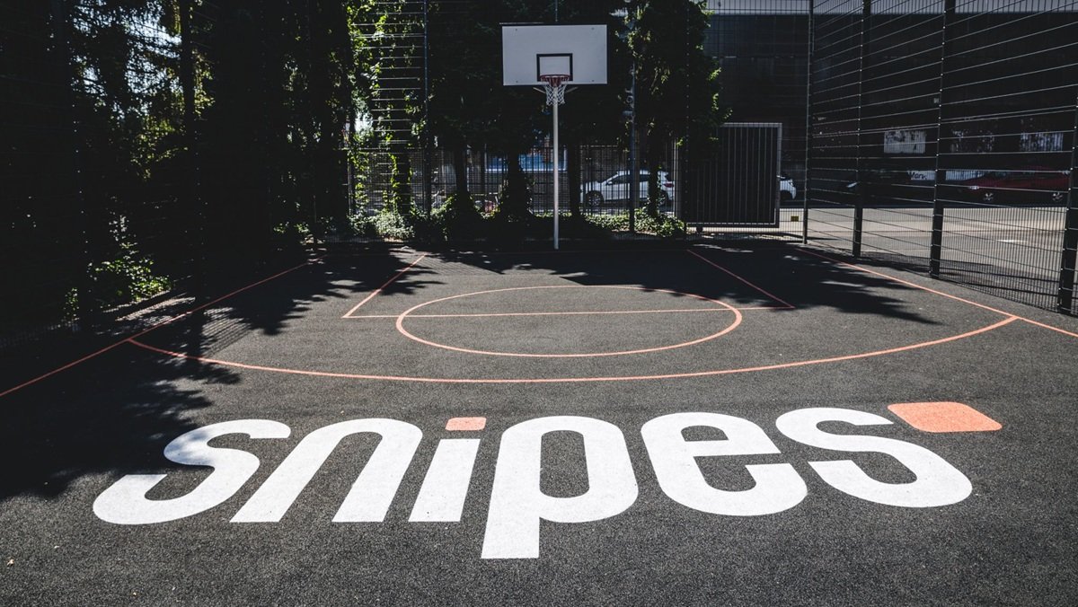 Deichmann da fuerza a Snipes en España con un nuevo ‘flagship’ en ...