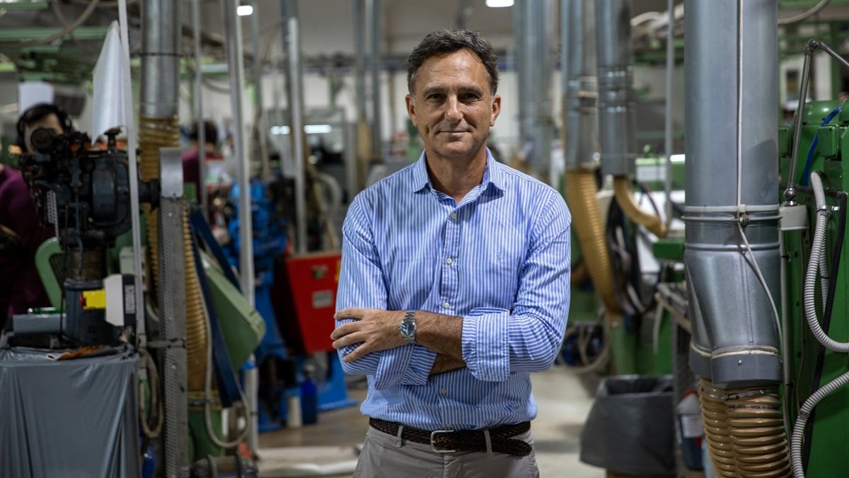 Carmina Shoemaker, paso firme: tiendas en Luxemburgo, Londres y Tokio y ...